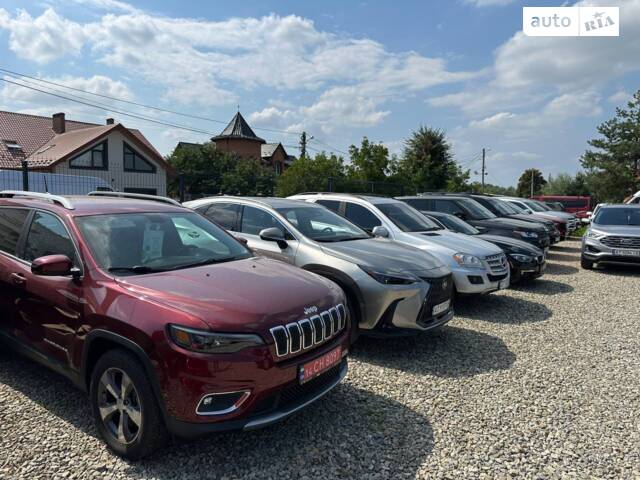 Автодилер LUXCarsIF на AUTO.RIA