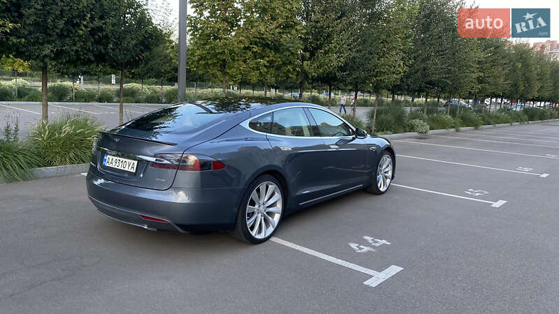 Купити Tesla Model S 0 б у Електро, 0.0л. в кредит, лізинг, розстрочку ...