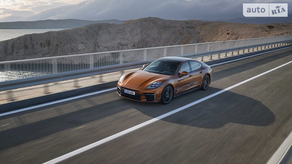 AUTO.RIA – Автомобіль тижня: Porsche Panamera (Тип 976)