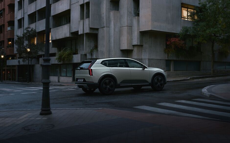 AUTO.RIA – Автомобіль тижня: Volvo EX60