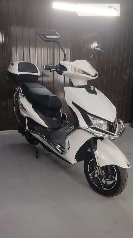 AUTO.RIA – Продам АІМА Journey King