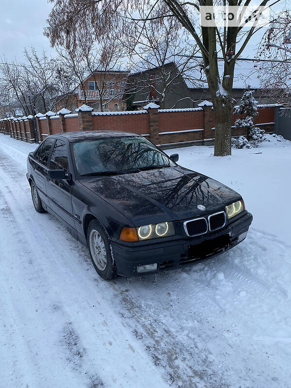 AUTO.RIA – Продам БМВ 3 Серія 1994 бензин 1.6 седан бу у Львові, ціна 1600