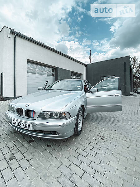 AUTO.RIA – Продам БМВ 5 Серія 2002 (GY02XGM) бензин 3.0 седан бу у Ужгороді, ціна 2500