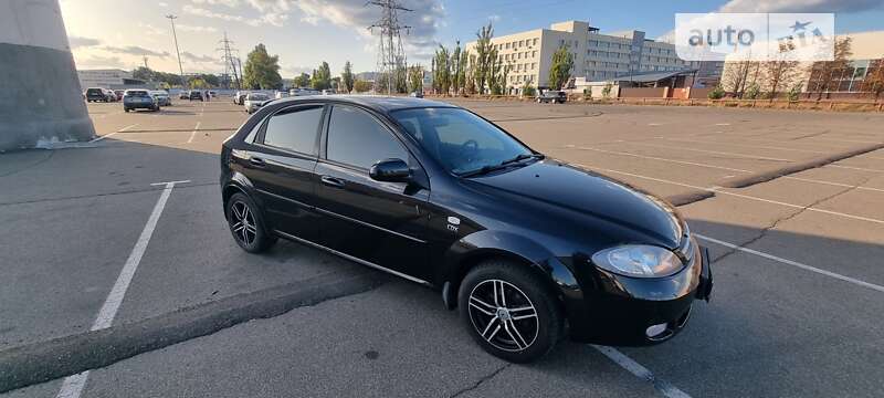 AUTO.RIA – Продам Шевроле Лачетті 2009 бензин 1.8 хетчбек бу у Києві ...