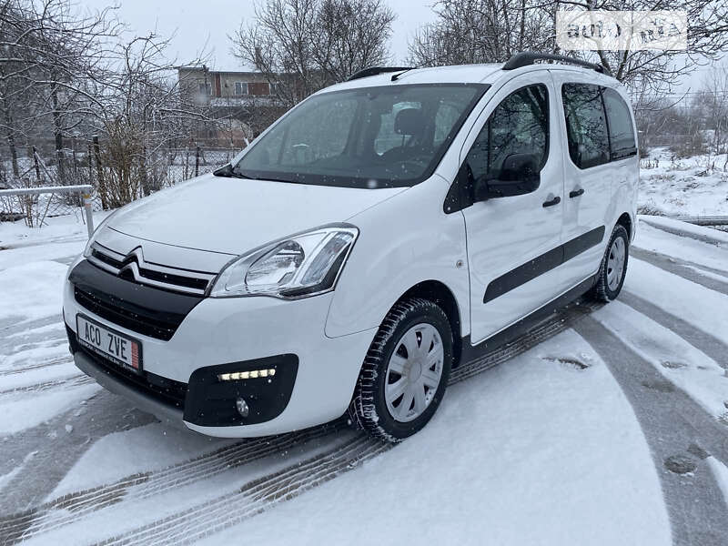 Auto Ria Продам Сітроен Берлінго 2016 дизель 1 6 мінівен бу у Калуші ціна 9800
