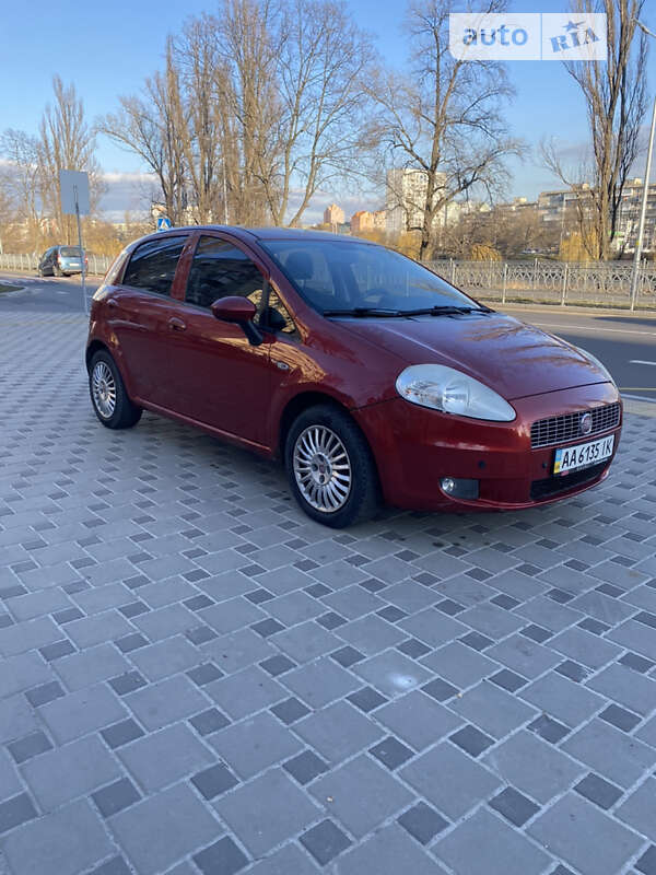AUTO.RIA – Продам Фиат Гранде Пунто 2008 бензин 1.4 хэтчбек бу в Киеве ...