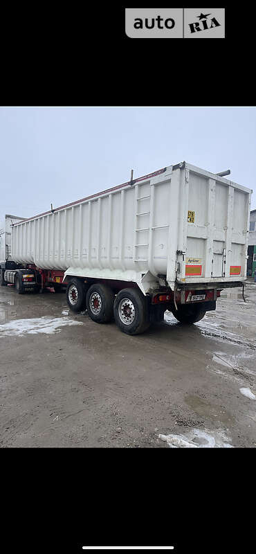 AUTO.RIA – Продам Фрухауф SAF 2004 : 21900 $, Бучач