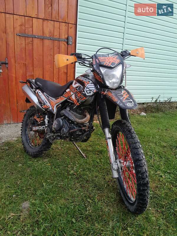 AUTO.RIA – Продам Геон X-Road 250СВ