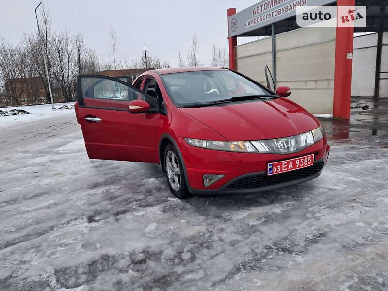 AUTO.RIA – Продам Хонда Сівік 2007 бензин 1.8 хетчбек бу у Нововолинську, ціна 5470