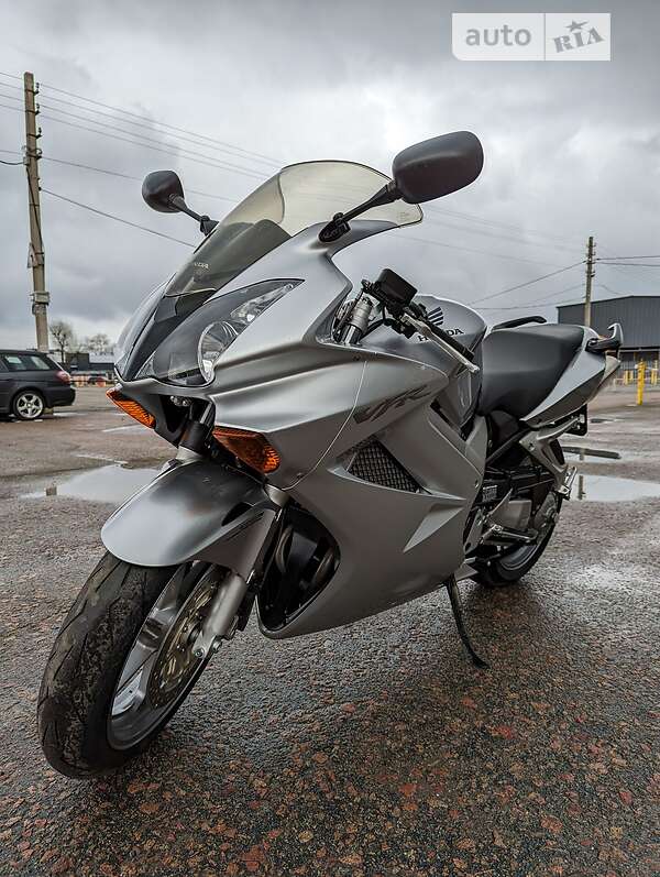 AUTO.RIA – Продам Хонда ВФР 800