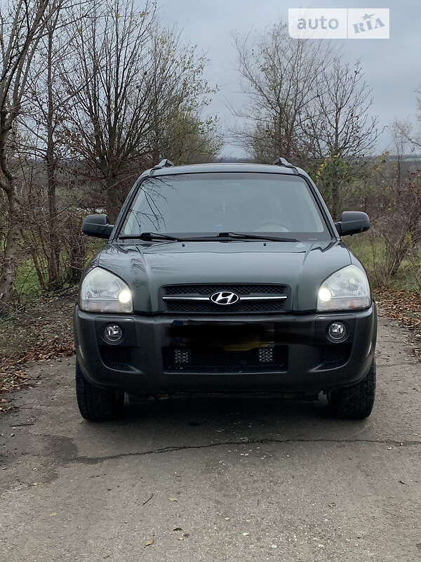 AUTO.RIA – Продам Хюндай Туксон 2007 бензин 2.0 позашляховик / кросовер бу у Миколаєві, ціна 3000