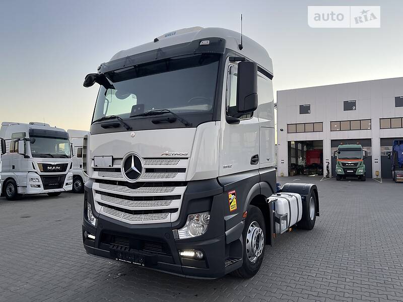 AUTO.RIA – Продам Мерседес-Бенц Актрос 2015 : 31500 €, Чернівці