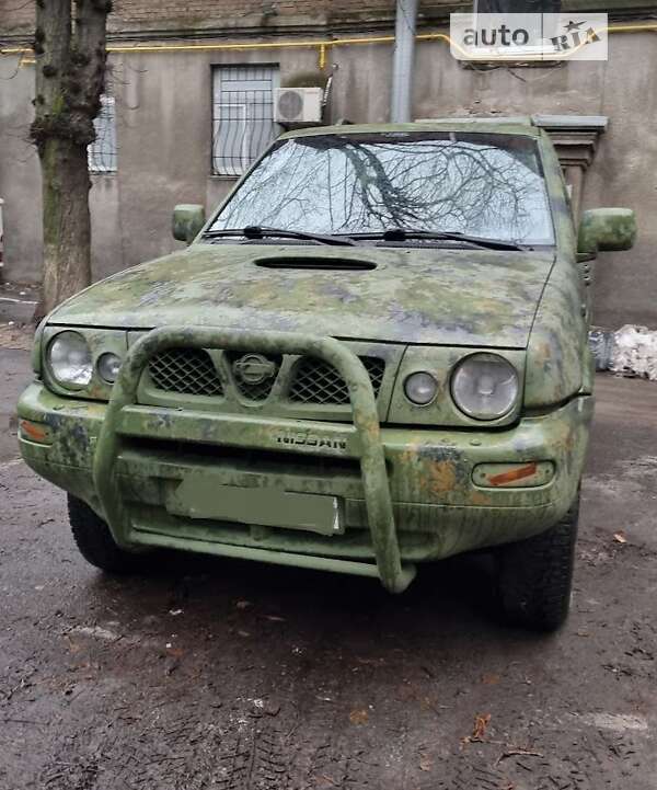 AUTO.RIA – Продам Ніссан Террано 2 1997 дизель 2.7 позашляховик ...