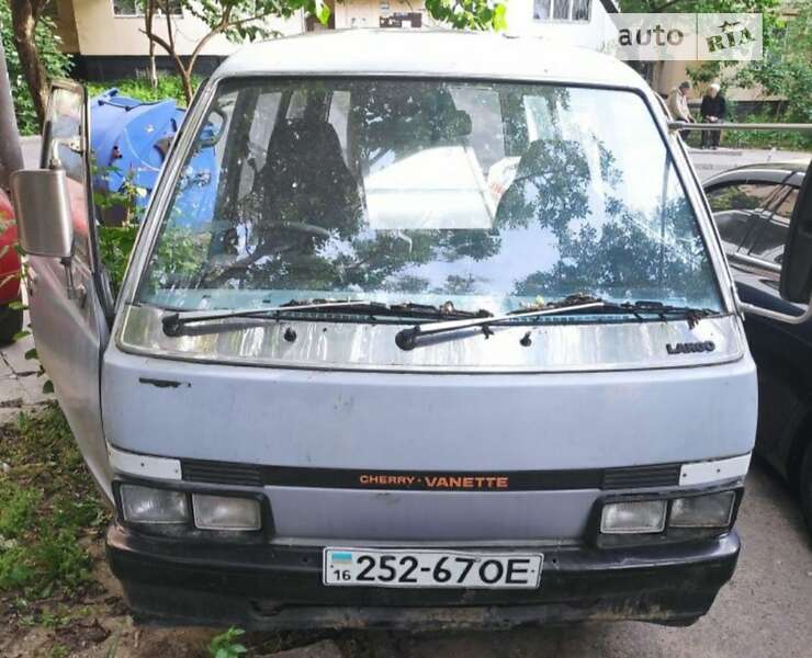 Auto Ria Продам Ніссан Ванетте 1983 бензин мінівен бу у Одесі ціна 30000 грн