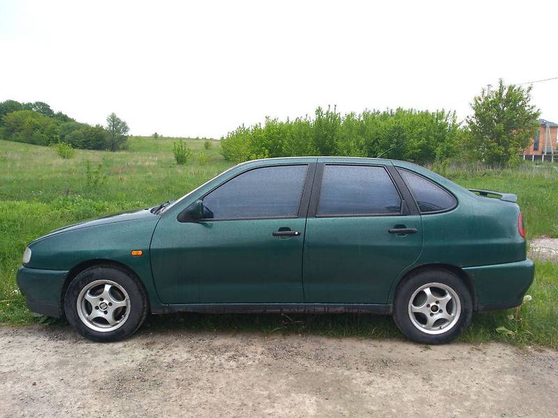 AUTO.RIA – Продам Сеат Кордоба 1997 газ пропан-бутан / бензин 1.6 седан ...