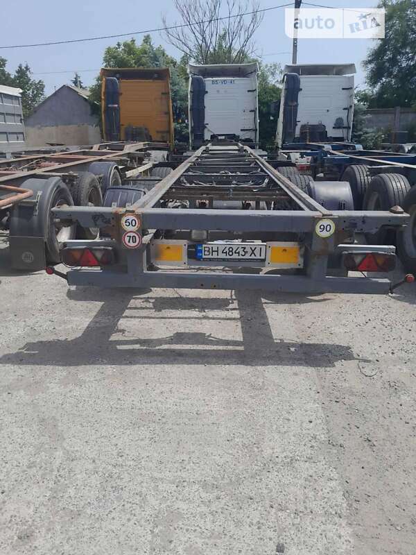 AUTO.RIA – Продам Шмитц Каргобулл 2003 : 3400 $, Одесса