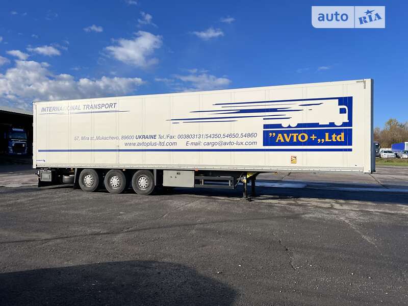 AUTO.RIA – Продам Шмітз SKO 24 2012 : 13000 $, Мукачево