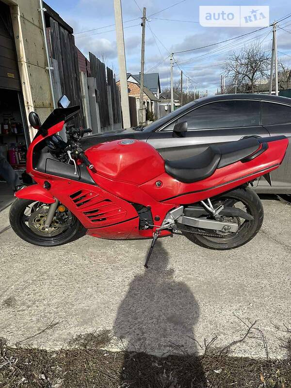 AUTO.RIA – Продам Cузукі РФ 600Р