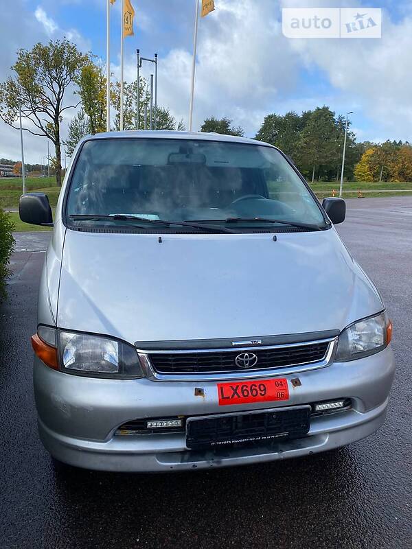 AUTO.RIA – Продам Тойота Хайс 2004 дизель 2.5 мінівен бу у ...