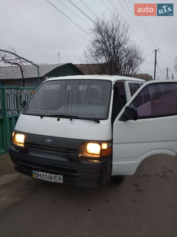 AUTO.RIA – Продам Тойота Хайс Toyota Hiace 1997 (BH0148EA) : 2500 $, Одеса