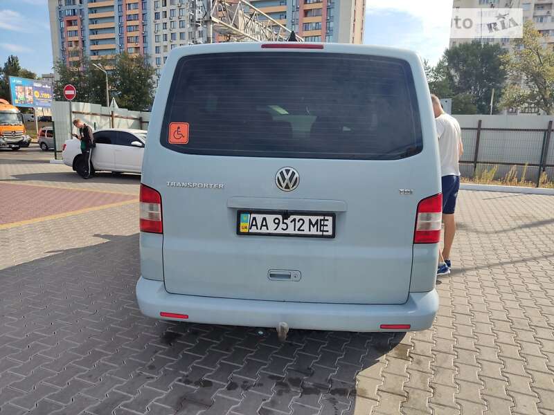 AUTO.RIA – Продам Фольксваген Транспортер 2004 (AA9512ME) дизель 2.5 мінівен бу у Києві, ціна 7500