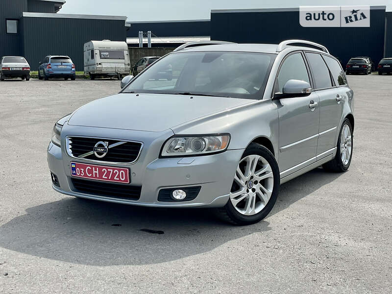 AUTO.RIA – Продам Вольво В50 2011 дизель 1.6 універсал бу у Рівному, ціна 7799