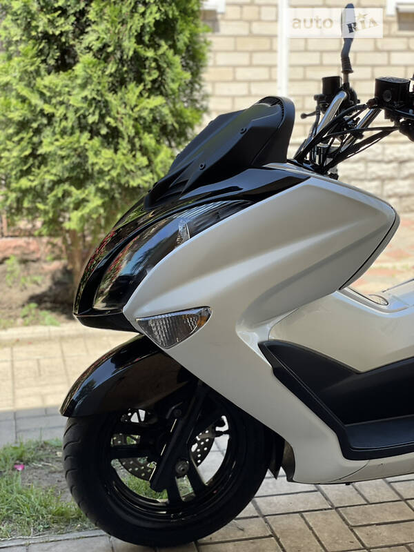 AUTO.RIA – Продам Ямаха Majesty 250