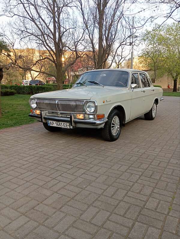 AUTO.RIA – Продам GAZ 24 Волга 1982 (AP1683EE) бензин 2.5 седан бу в Запорожье, цена 900