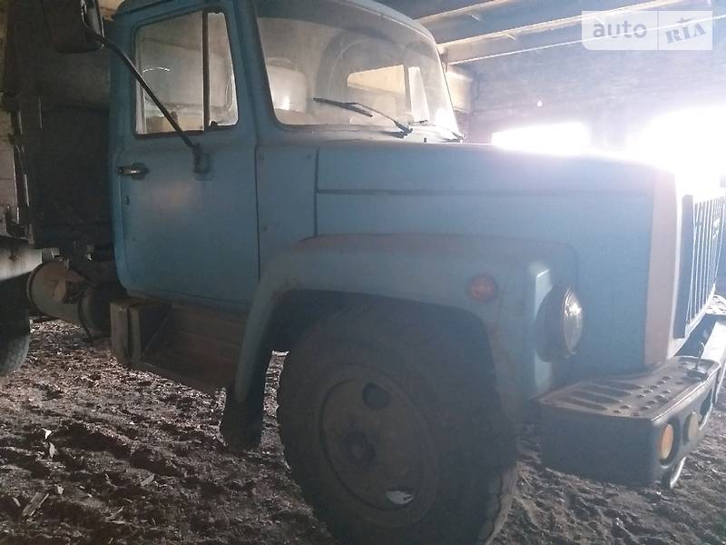 AUTO.RIA – Продам ГАЗ 3307 1992 : 2700 $, Макарів