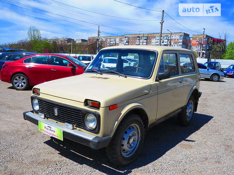 AUTO.RIA – Продам VAZ / Лада 2121 Нива 1990 бензин 1.6 позашляховик / кросовер бу у ...
