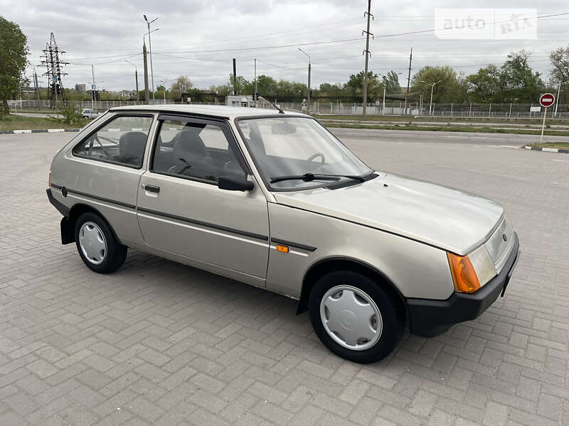 AUTO.RIA – Продам ZAZ 1102 Таврия-Нова 2006 бензин 1.3 хэтчбек бу в Запорожье, цена 2400