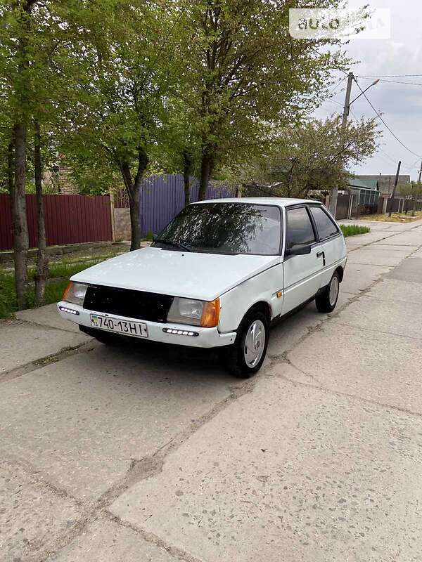 AUTO.RIA – Продам ZAZ 1102 Таврия 1992 (74013HI) бензин 1.1 хэтчбек бу в Килии, цена 450