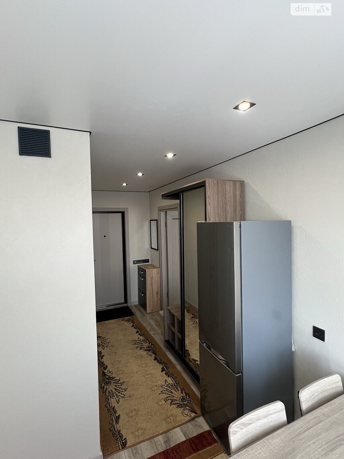 DIM.RIA – Зняти 1 кімнатну квартиру, вулиця Грушевського Академіка 38 район Політон в Рівному в ...