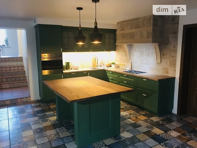 DIM.RIA – Продам будинок в Іванковичах, Київська обл., 3x поверховий з верандою і ділянкою на 16 ...