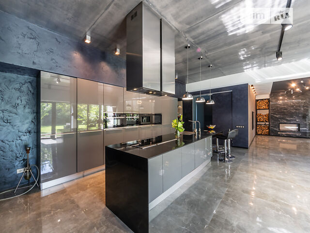 DIM.RIA – Продам будинок в районі Голосіївський (Київ), 3x поверховий з верандою і ділянкою на ...