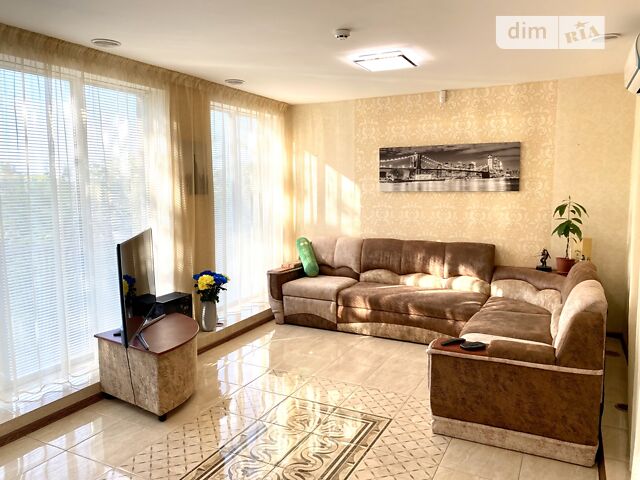 DIM.RIA – Продам будинок в районі Шевченківський (Київ), 1но поверховий веранда і ділянкою на 3 ...