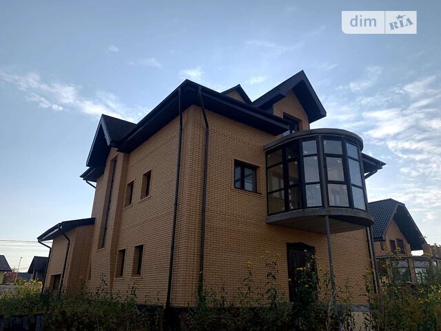 DIM.RIA – Продам будинок в районі Воскресенські сади (Київ), 3x поверховий з ділянкою на 12 ...