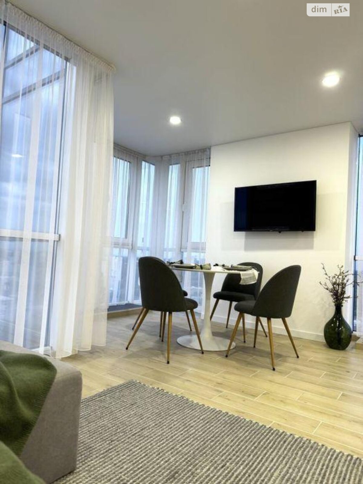 DIM.RIA – Продаю 2 кімнатну квартиру, вулиця Олега Мудрака (Генерала ...