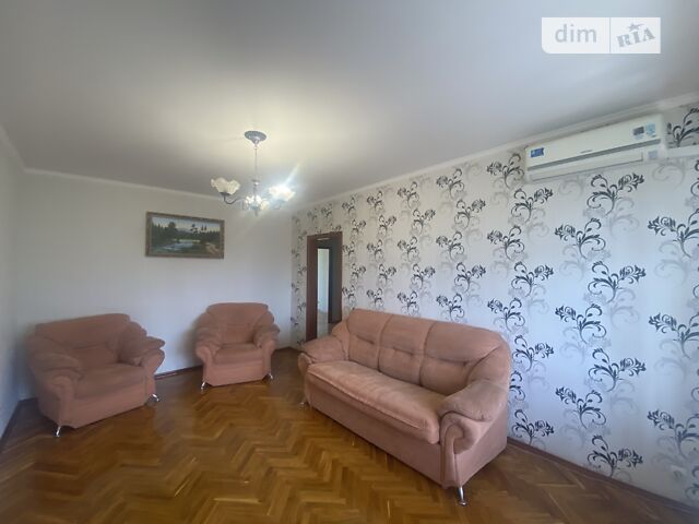 DIM.RIA – Продаю 3 кімнатну квартиру, площа Оболонська (Дружби Народів) 8 район Оболонь Київ ...