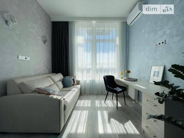 DIM.RIA – Продаю 1 кімнатну квартиру, вулиця Іоанна Павла II (Патріса Лумумби) 11 район Саперне ...