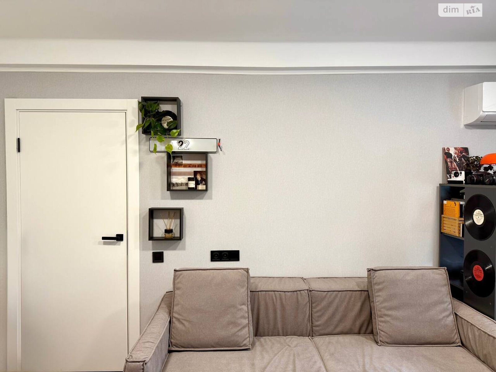 DIM.RIA – Продаю 2 кімнатну квартиру, вулиця Вінстона Черчилля (Червоноткацька) 16А, кв. 61 ...