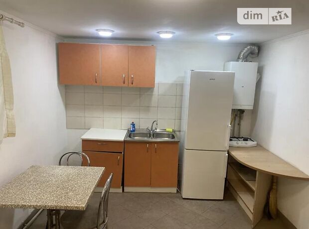 DIM.RIA – Продаю 1 кімнатну квартиру, вулиця Золота район Клепарів Львів, 1 поверх, вторинне ...