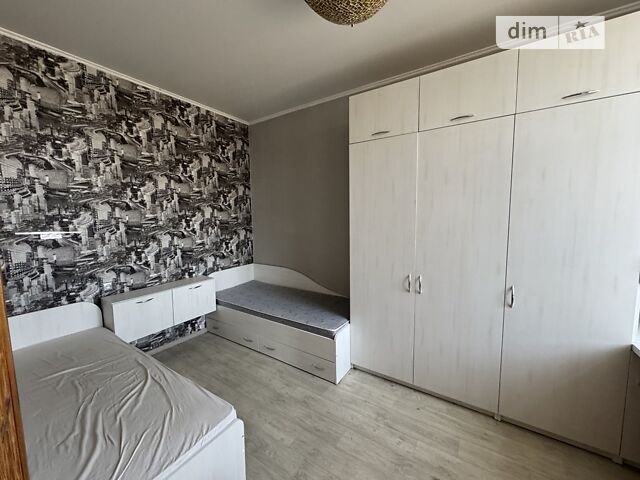 DIM.RIA – Продаю 2 кімнатну квартиру, площа Адміралтейська (61 Комунарів) 2 район Центральний ...