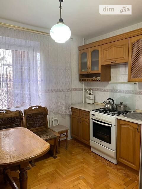 DIM.RIA – Продаю 4 кімнатну квартиру, проспект Злуки район Канада Тернопіль, вторинне житло ...