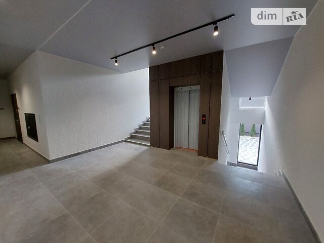 DIM.RIA – Продаю 1 кімнатну квартиру, вулиця Капушанська (Перемоги) 168 район Новий Ужгород ...