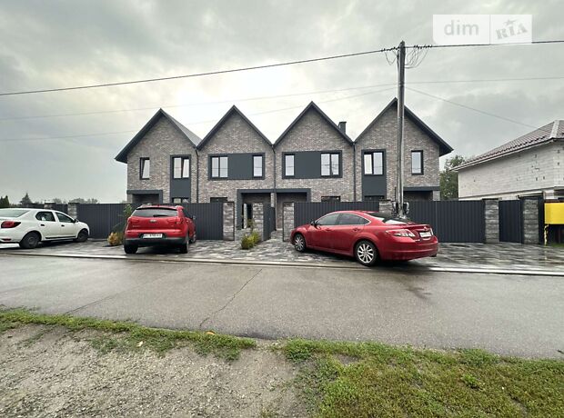 DIM.RIA – Продам таунхаус в Гостомелі, Київська обл., 3x поверховий з ділянкою на 2.1 сотки, 4 ...