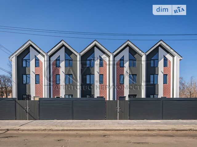 DIM.RIA – Продам таунхаус в районі Село Троєщина (Київ), вулиця Зінаїди Тулуб (Некрасова ...