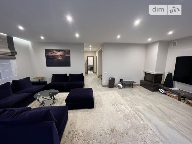 DIM.RIA – Продам таунхаус в районі Гаї (Тернопіль), 3x поверховий з ділянкою на 5 соток, 6 ...