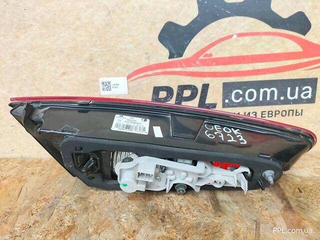 Alfa Romeo Giulietta 2010-2020 Ліхтар задній правий в кришку багажника ...