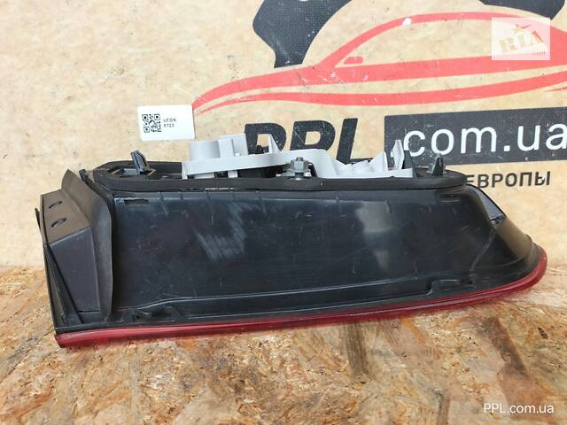 Alfa Romeo Giulietta 2010-2020 Ліхтар задній правий в кришку багажника ...